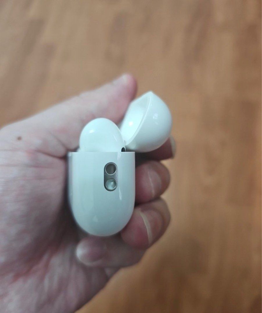 Apple Airpods Pro 2 Local set from istudio SG, Audio, Earphones on ...