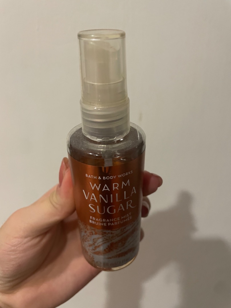 BATH & BODY WORKS- warm vanilla sugar body mist (88 ml), Beauty ...