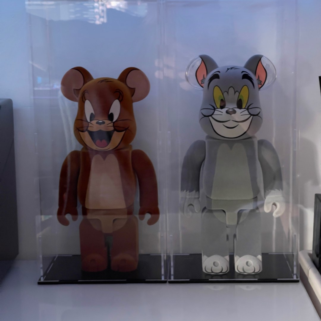 BearBrick Flocky Tom & Jerry 400% + 100%, Hobbies & Toys, Toys & Games ...