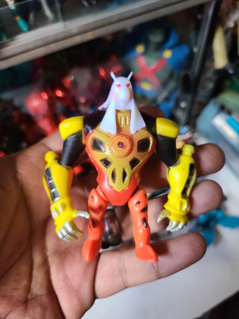 Ben 10 Aggregor (bootleg/K.O), Hobbies & Toys, Toys & Games on Carousell