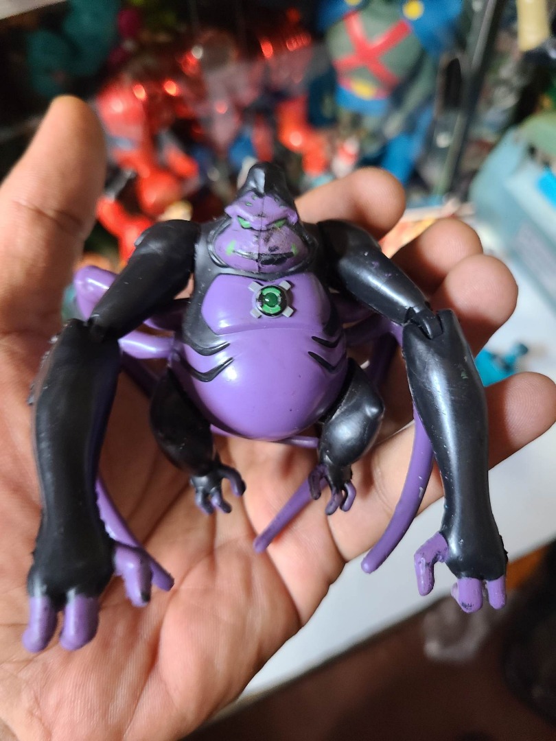 Ben 10 Ultimate Alien Spidermonkey (bootleg/K.O), Hobbies & Toys, Toys ...