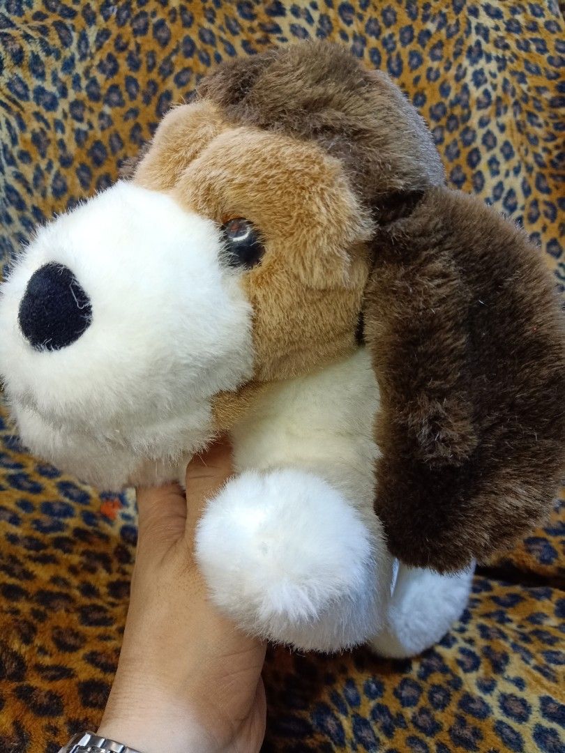 BIG SIZE BEAGLE PLUSH DOG, Hobbies & Toys, Toys & Games on Carousell
