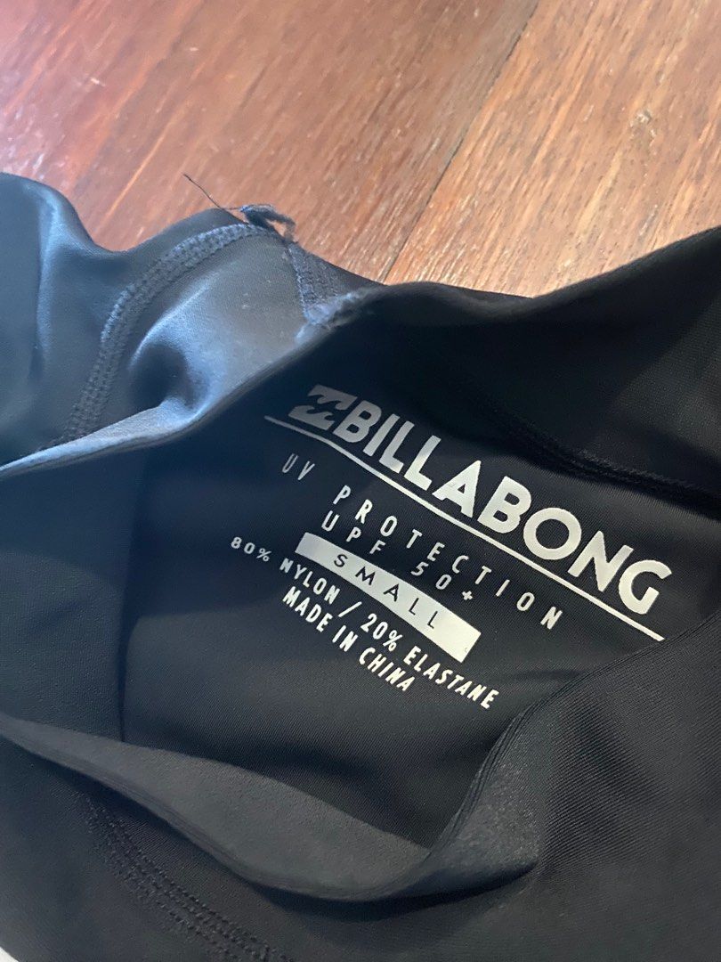 Billabong rash vest, Men's Fashion, Activewear on Carousell