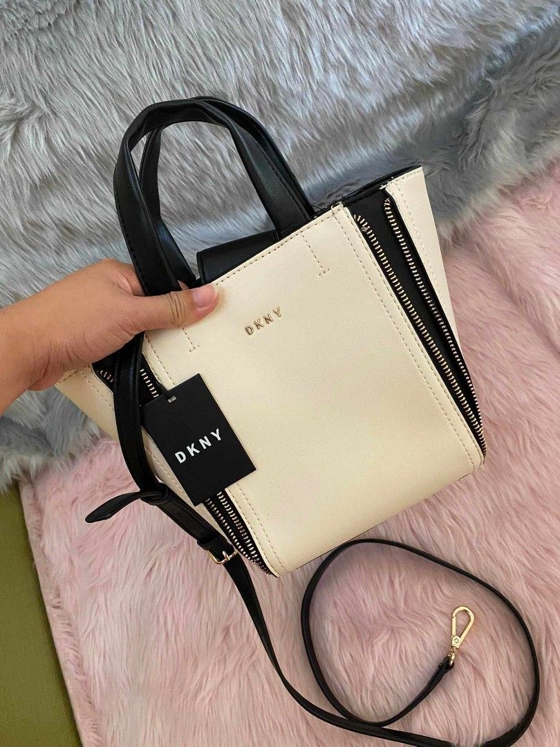 Brand new DKNY 2 WAY BAG on Carousell