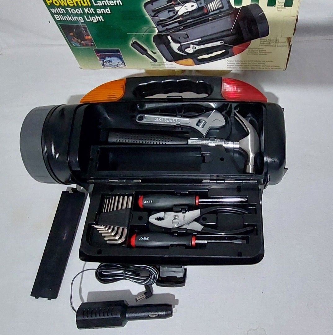 Breakdown Light & Tool Kit, Car Accessories, Accessories on Carousell