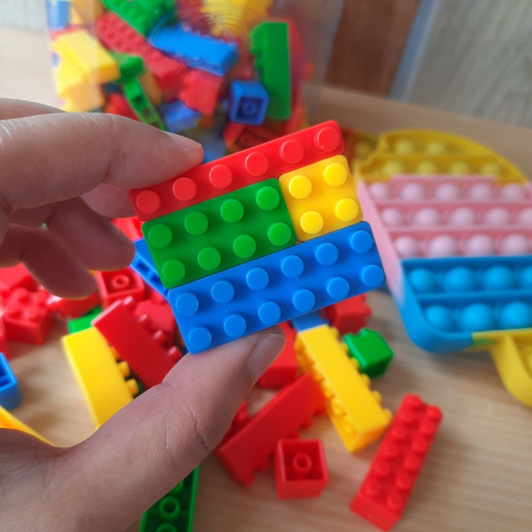 Building Blocks and Pop It Toys Bundle on Carousell