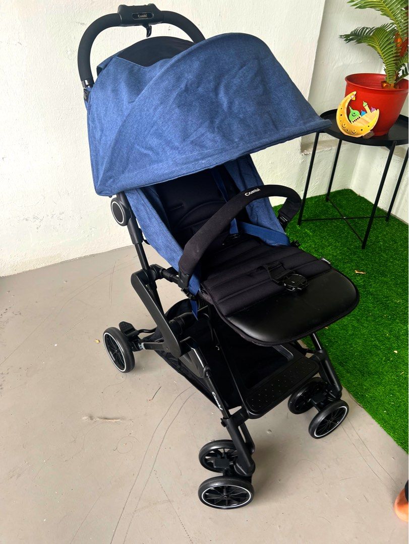 Combi CFS Compact Folding Stroller in Blue, Babies & Kids, Going Out ...