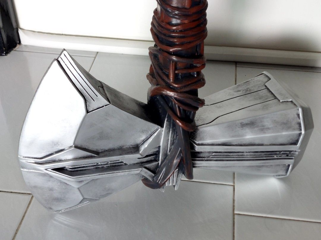 Custom Made Prop Replica Thor Axe Stormbreaker, Hobbies & Toys, Toys ...