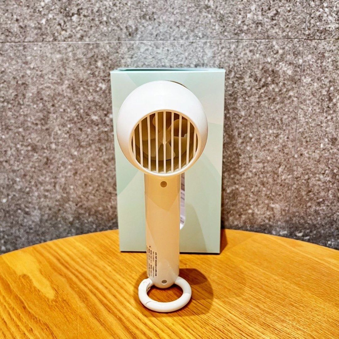 Daewoo collabs Starbucks fan, Hobbies & Toys, Collectibles ...