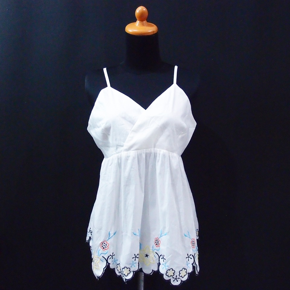 DR290 PUTIH TULANG PREMIUM TANKTOP PRELOVED BRANDED SINGAPORE BEKAS, Fesyen Wanita, Pakaian ...