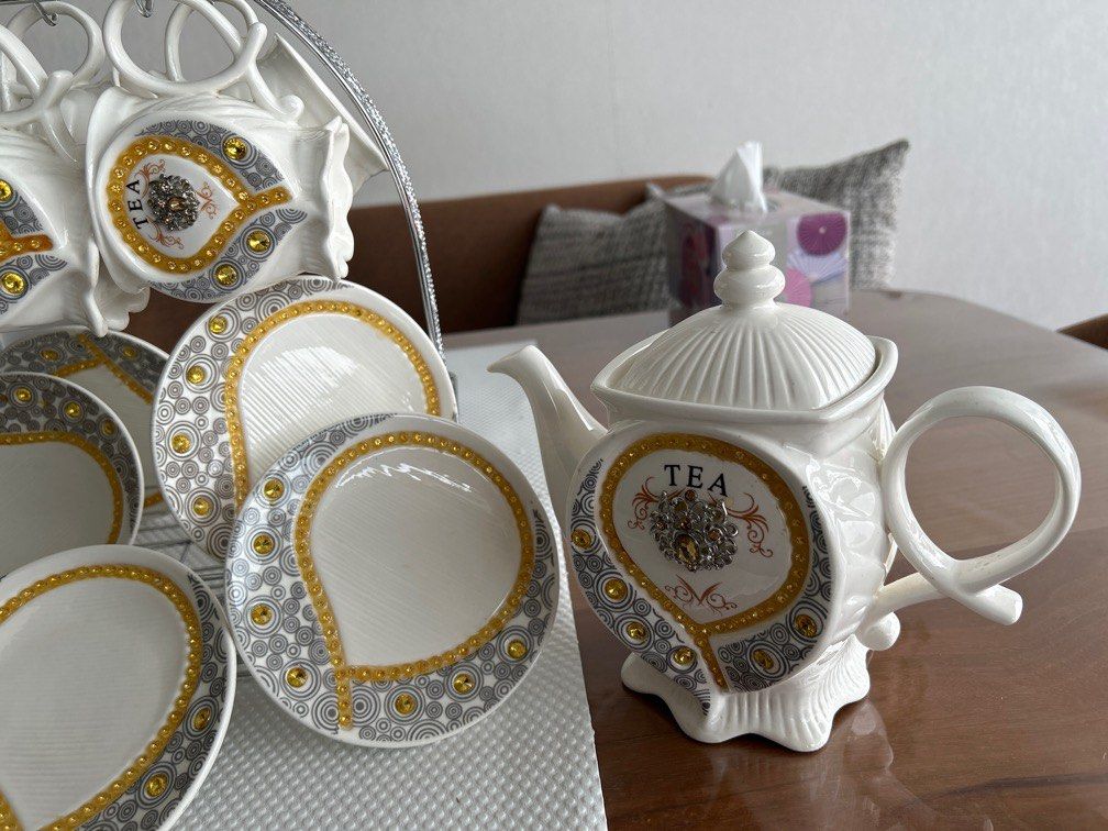 18 pcs for European design table tea complete set, Furniture & Home ...