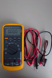 Fluke 87V Multimeter, Furniture & Home Living, Home Improvement ...