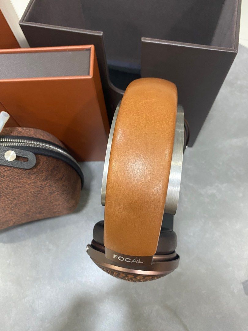 Focal stellia - updated (with Focal stand), Audio, Headphones ...