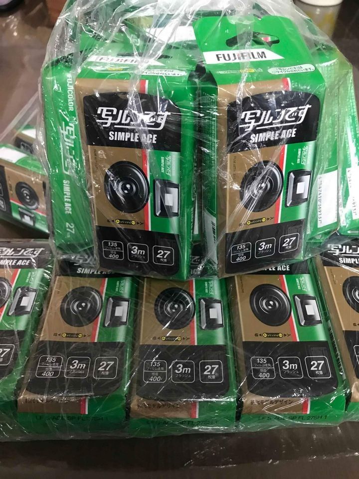 Fujifilm Simple Ace Disposable Camera, Photography, Cameras on Carousell