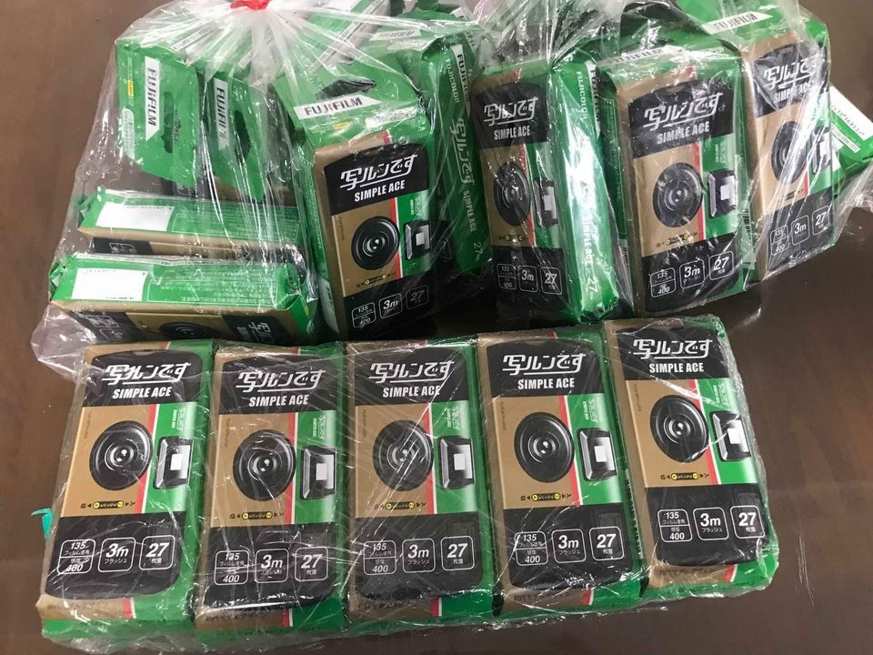Fujifilm Simple Ace Disposable Camera, Photography, Cameras on Carousell