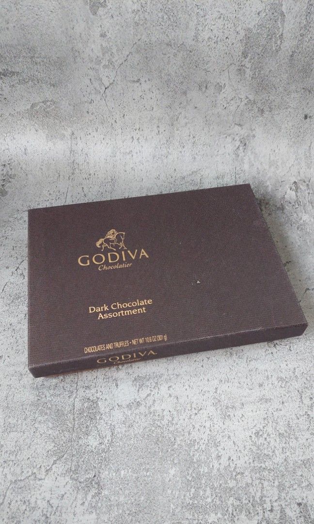 GODIVA CHOCOLATE GIFT BOX KEMASAN COKLAT, Desain & Kerajinan Tangan, Lainnya di Carousell