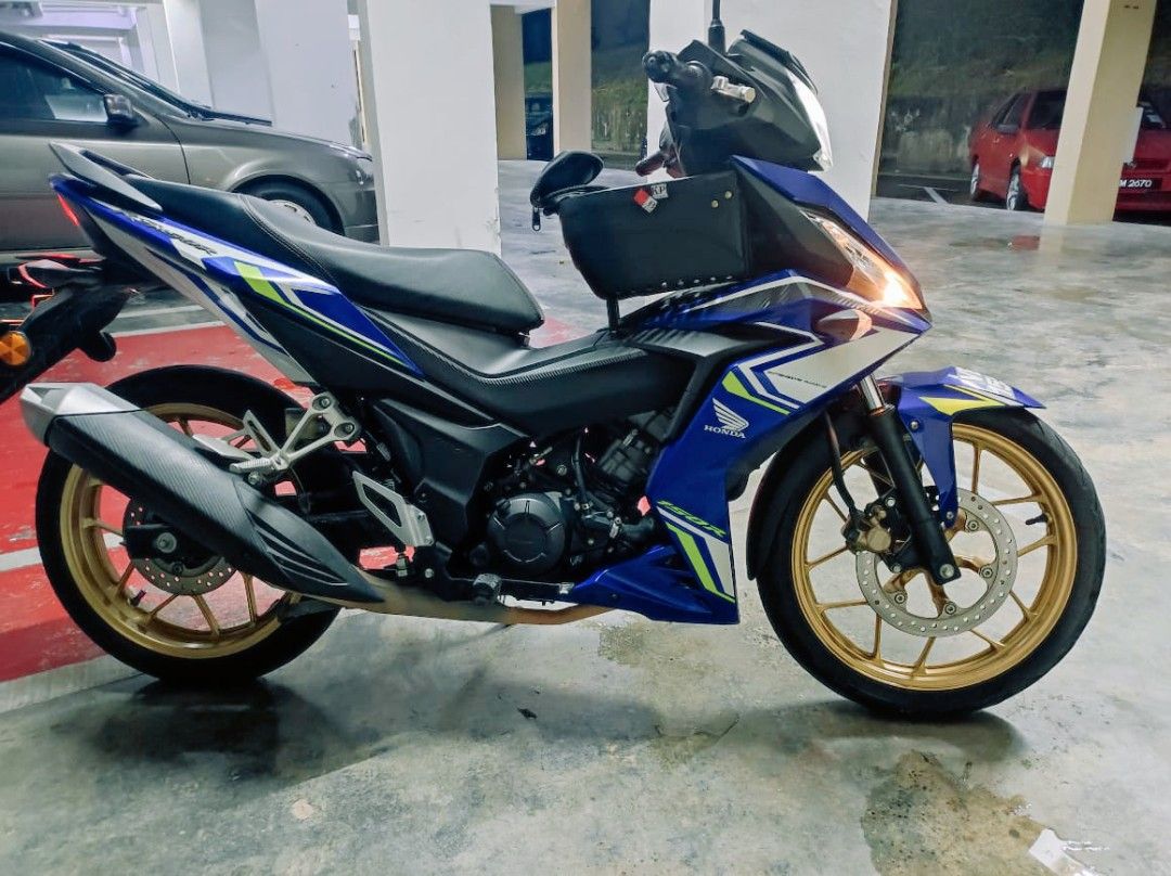 Honda RS150R V2 tahun 2020 untuk dijual, Motorbikes on Carousell