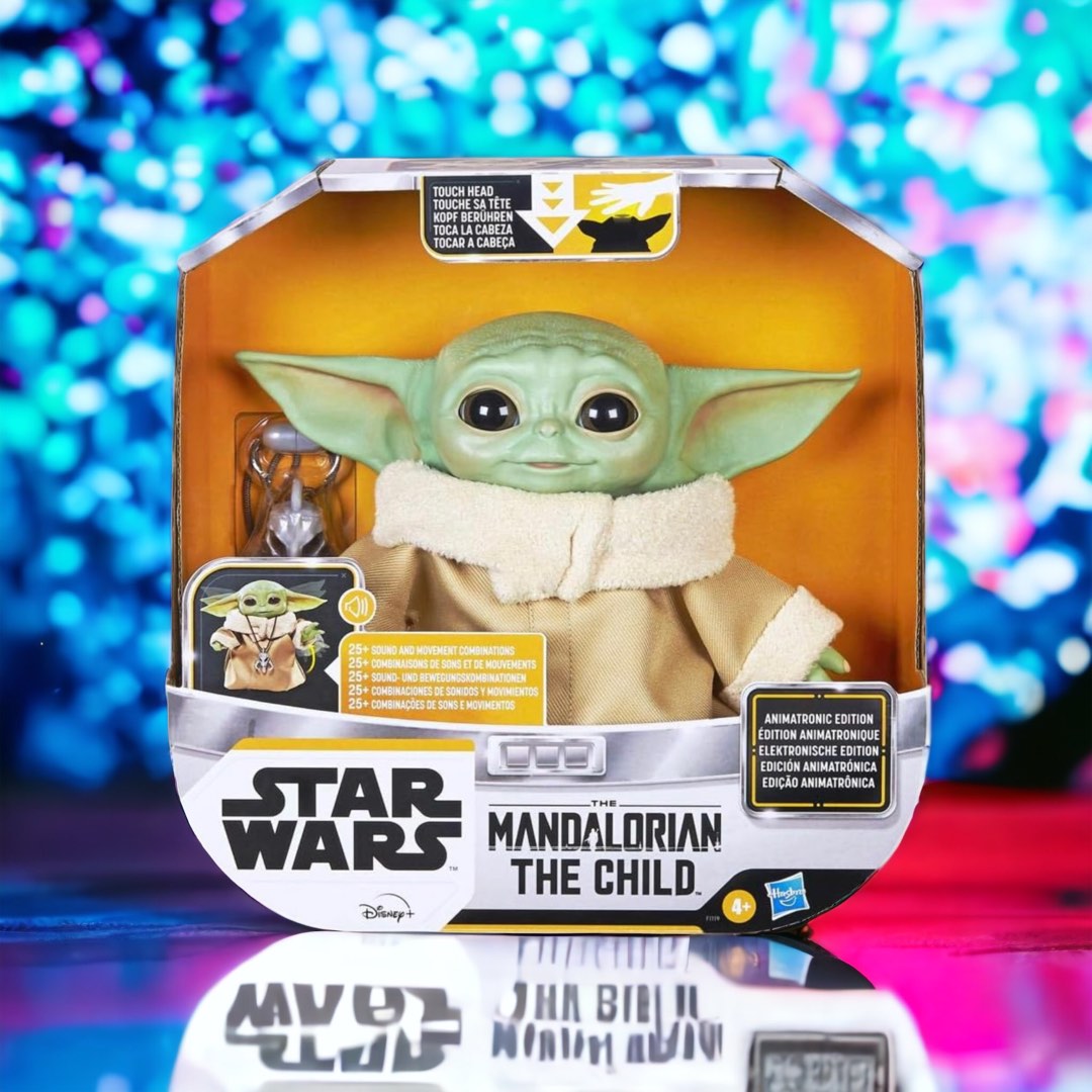 Mandalorian Animatronic The Child Grogu Baby Yoda 1:1 scale Star Wars ...