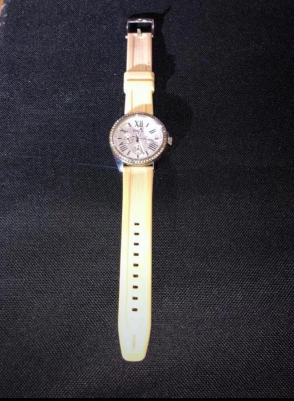 Jam Tangan Fossil Fulset Kondisi bagus nyala, Fesyen Wanita, Jam Tangan ...