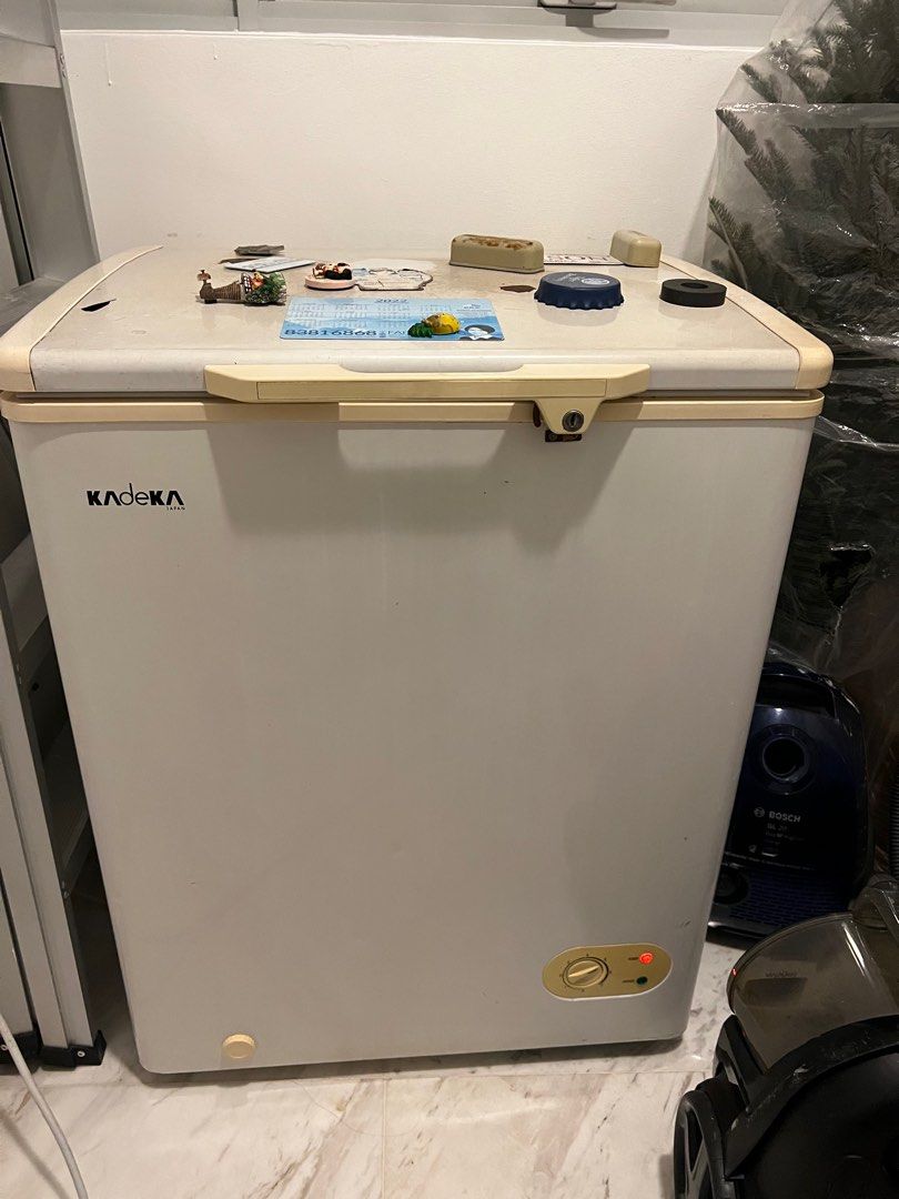 Kadeka Chest Freezer, Furniture & Home Living, Bathroom & Kitchen ...