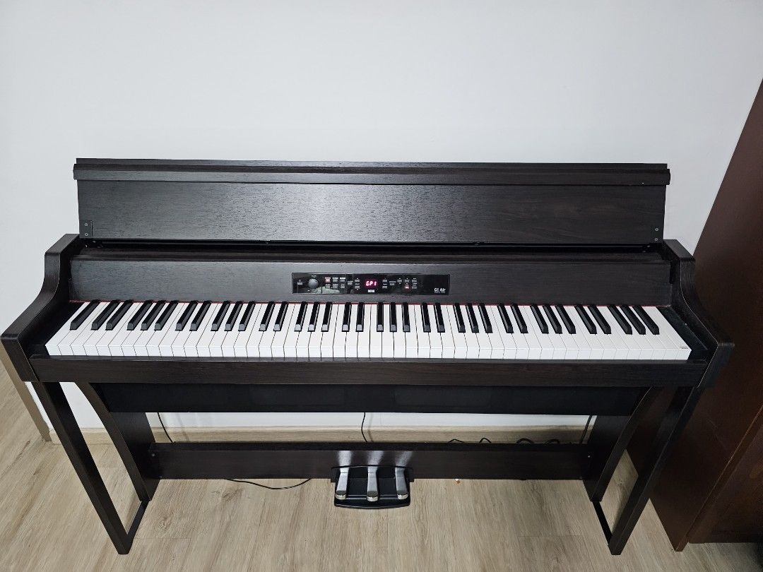 Korg G1 Air Digital Piano with Adjustable Chair, Hobbies & Toys, Music ...