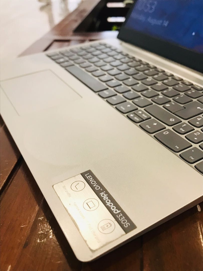 LENOVO IDEAPAD 330S (81F5) CORE i5 8TH GEN,8GB RAM,256GB SSD,INTEL UHD GRAPHICS 620,NO ISSUE ...