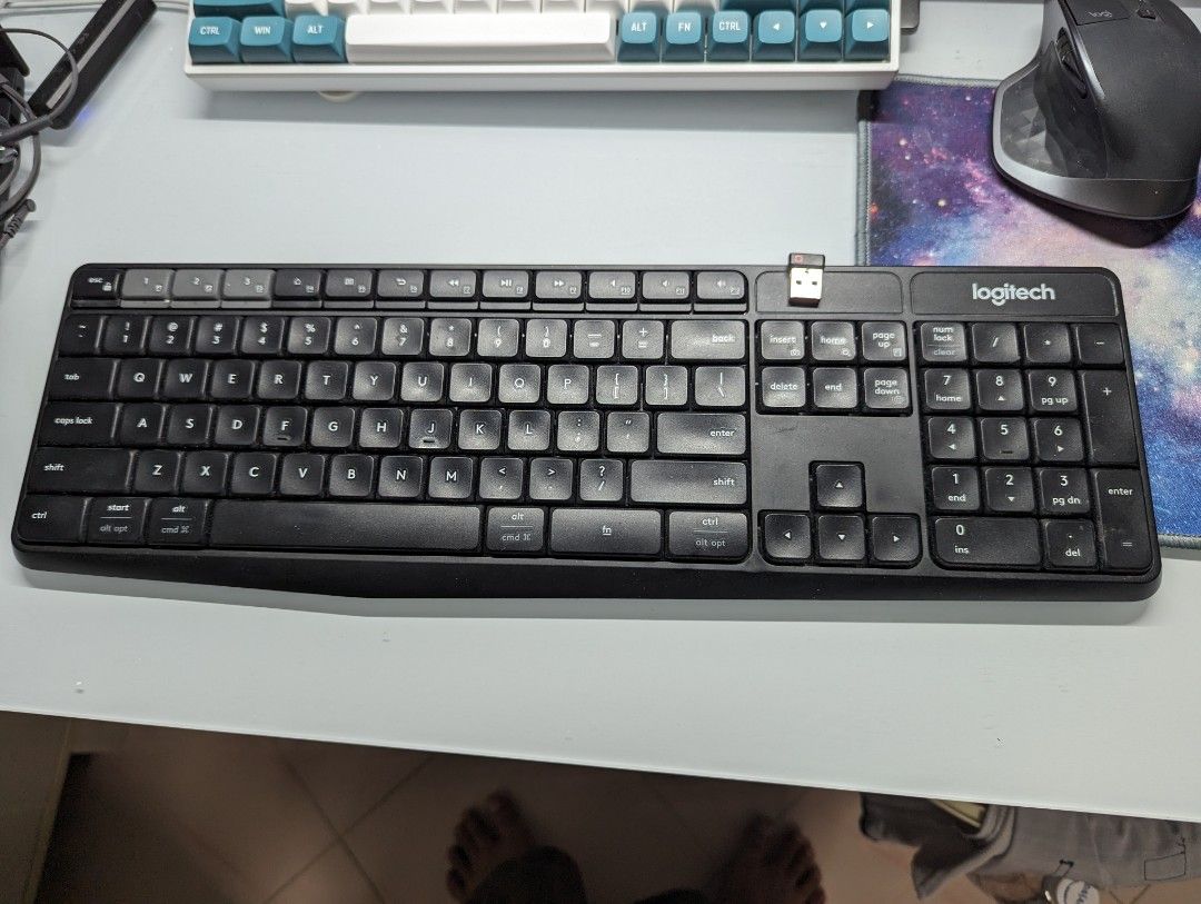 Logitech Keyboard K375s Computers And Tech Parts And Accessories Computer Keyboard On Carousell