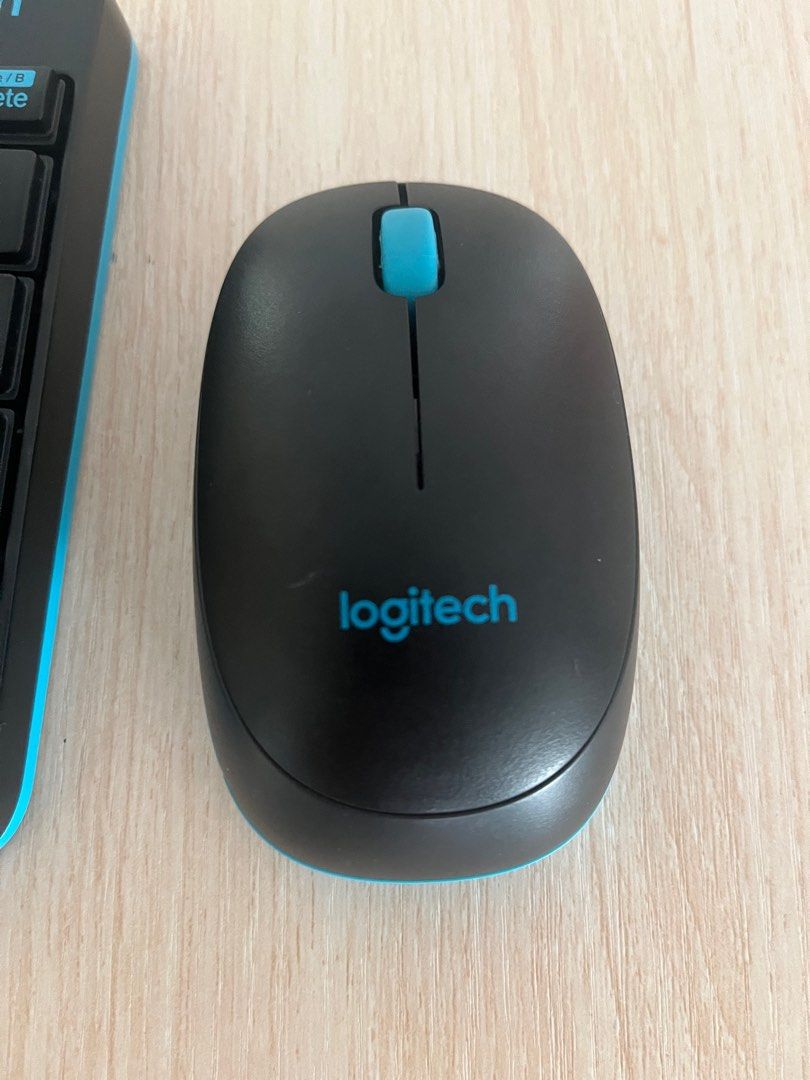 Logitech Mouse And Keyboard Wireless Combo Mk245 Computers And Tech Parts And Accessories