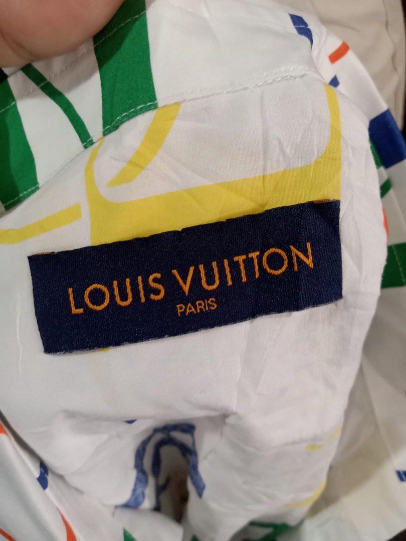 Louis Vuitton Buttons Up Shirt, Luxury, Apparel on Carousell