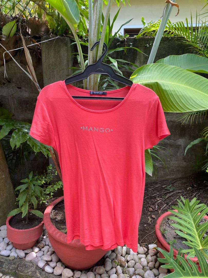 Mango basics red top, Women's Fashion, Tops, Shirts on Carousell