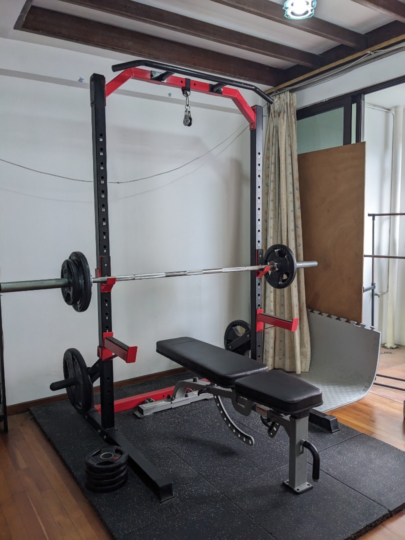 Gym rack (half) with bar, weight and bench, Sports Equipment, Exercise ...