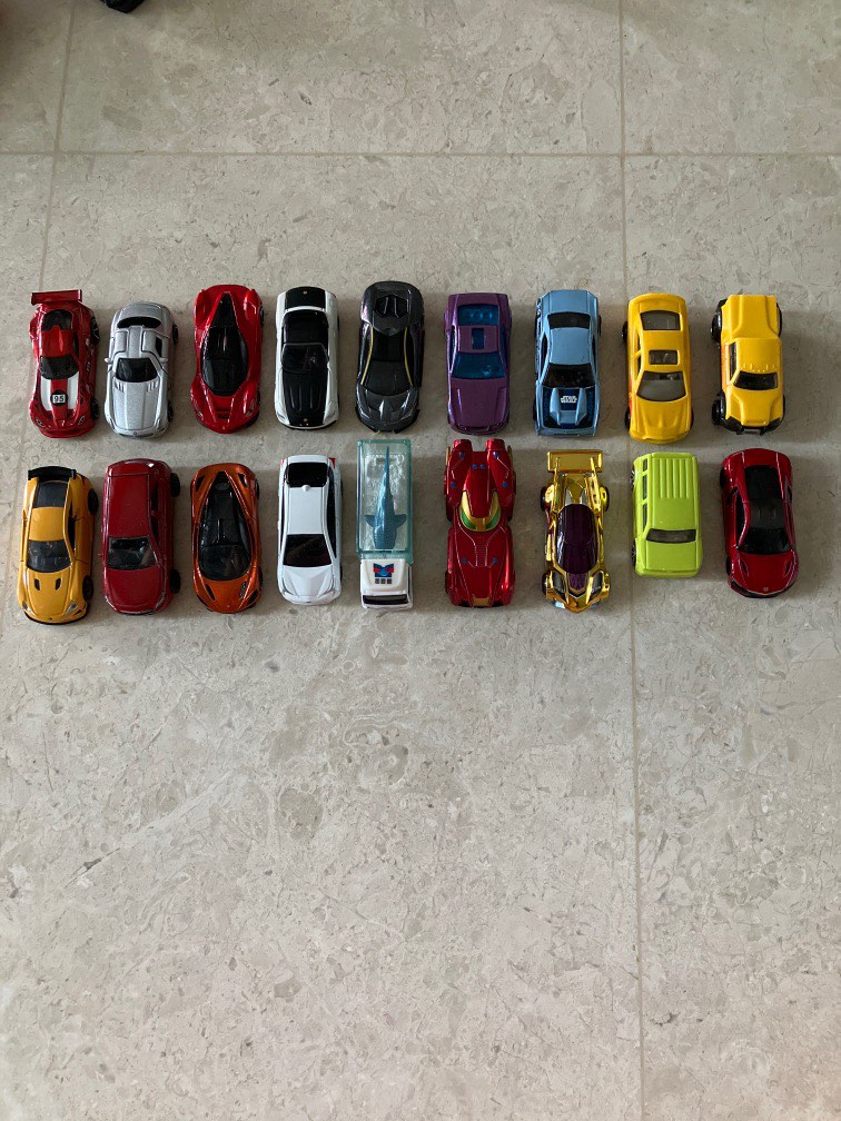 Mini cars (hot wheels and tomica tomy), Hobbies & Toys, Toys & Games on ...