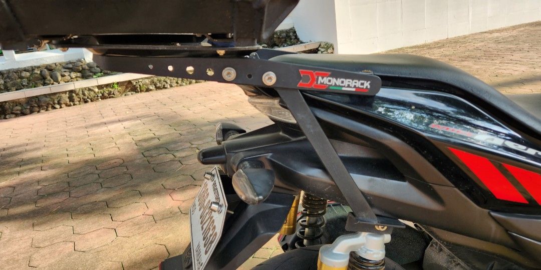 MONORACK BRACKET FOR AEROX V1, Motorbikes, Motorbike Parts ...