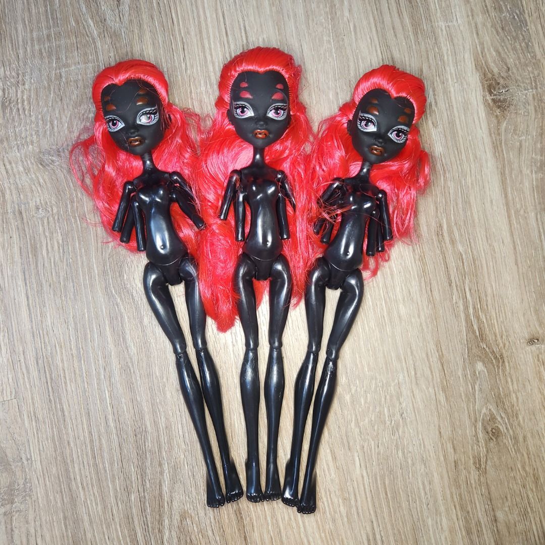Monster High Wydowna (bootleg doll) SET on Carousell