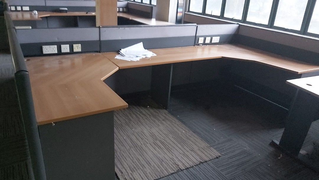 Moving almost 16 users of office workstations & divider from $50 , big ...