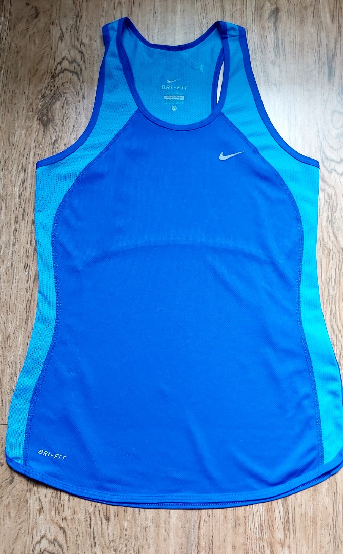 Nike sando pro, Men's Fashion, Activewear on Carousell