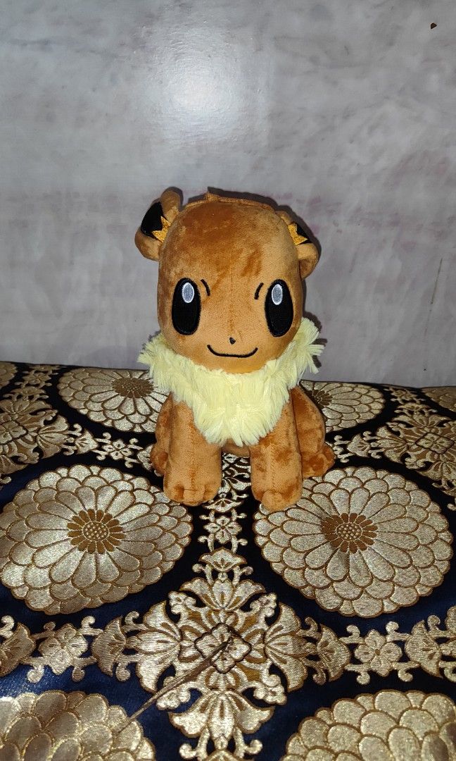 Nintendo Pokemon Evee Plush Toy, Hobbies & Toys, Toys & Games on Carousell