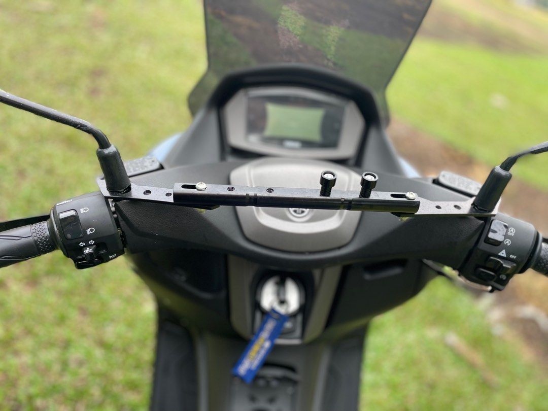 NMax V2 update 2023 low mileage, Motorbikes on Carousell