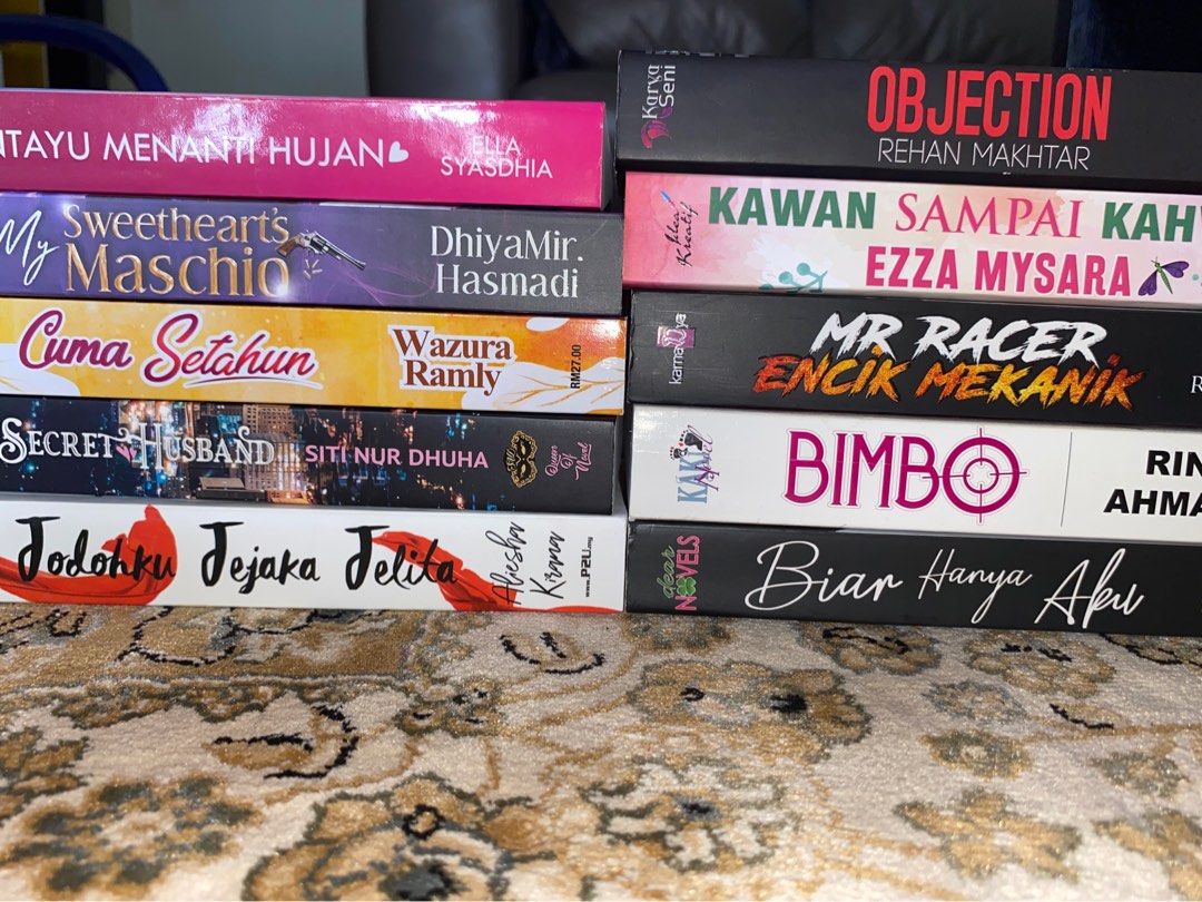 NOVEL MELAYU ( EACH RM 12, Hobbies & Toys, Books & Magazines, Storybooks on Carousell
