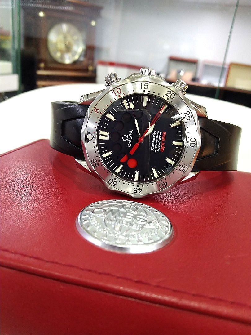 Omega Apnea seamaster professional, Luxury, Watches on Carousell