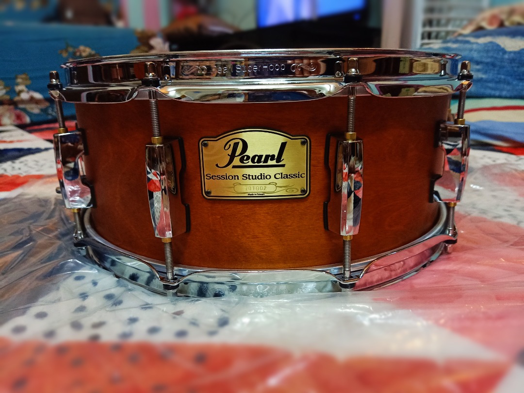 PEARL Session Studio Classic (Special Edition) Snare Drum! (Birch+Kapur Wood), Hobbies & Toys ...
