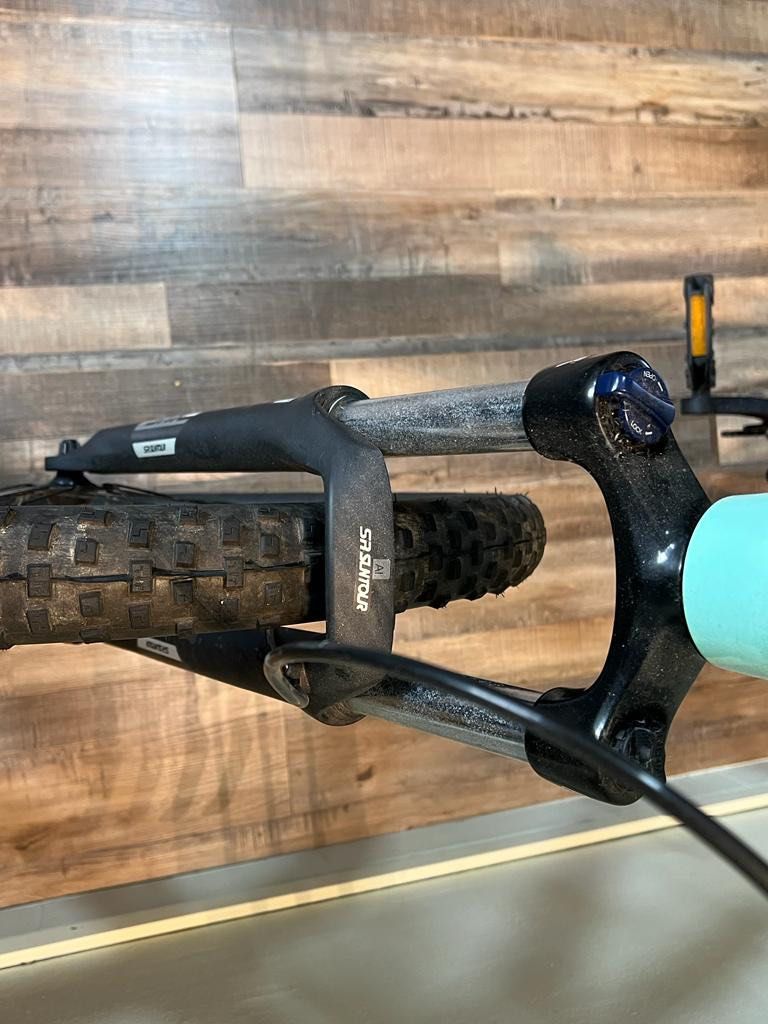 Polygon xtrada five 27.5, Sports Equipment, Bicycles & Parts, Bicycles on Carousell