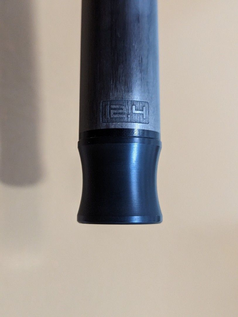 Predator Revo 12.4 mm shaft (White Vault Plate), Sports Equipment ...