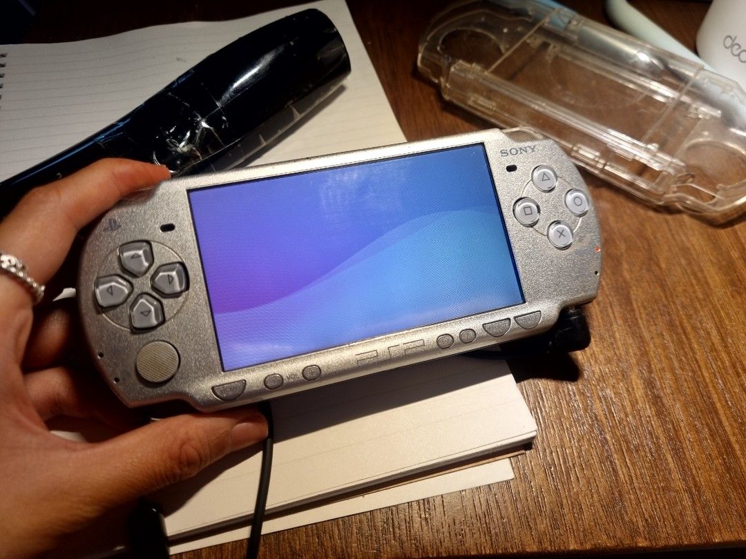 Psp Limited edition silver, Video Gaming, Video Game Consoles ...