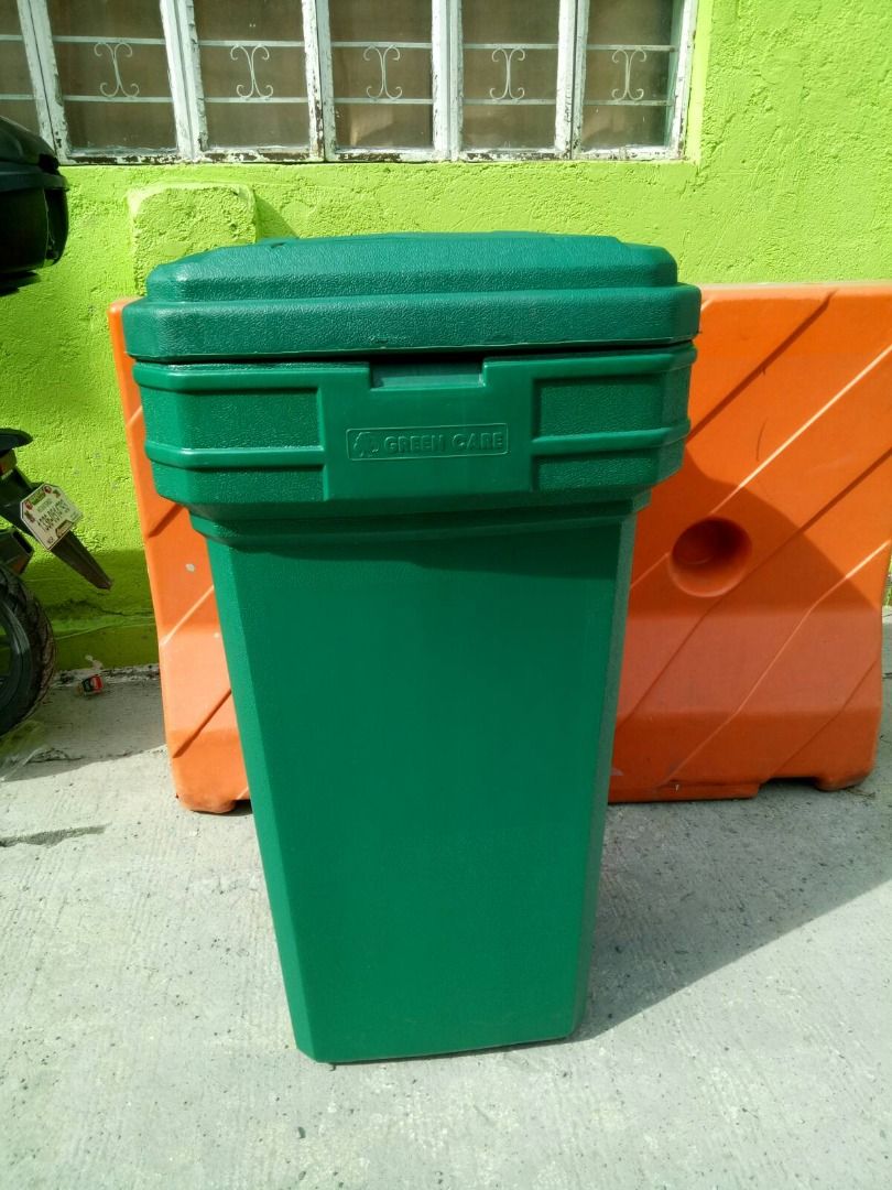 ROLLER KING TRASH BIN, Furniture & Home Living, Cleaning & Homecare ...