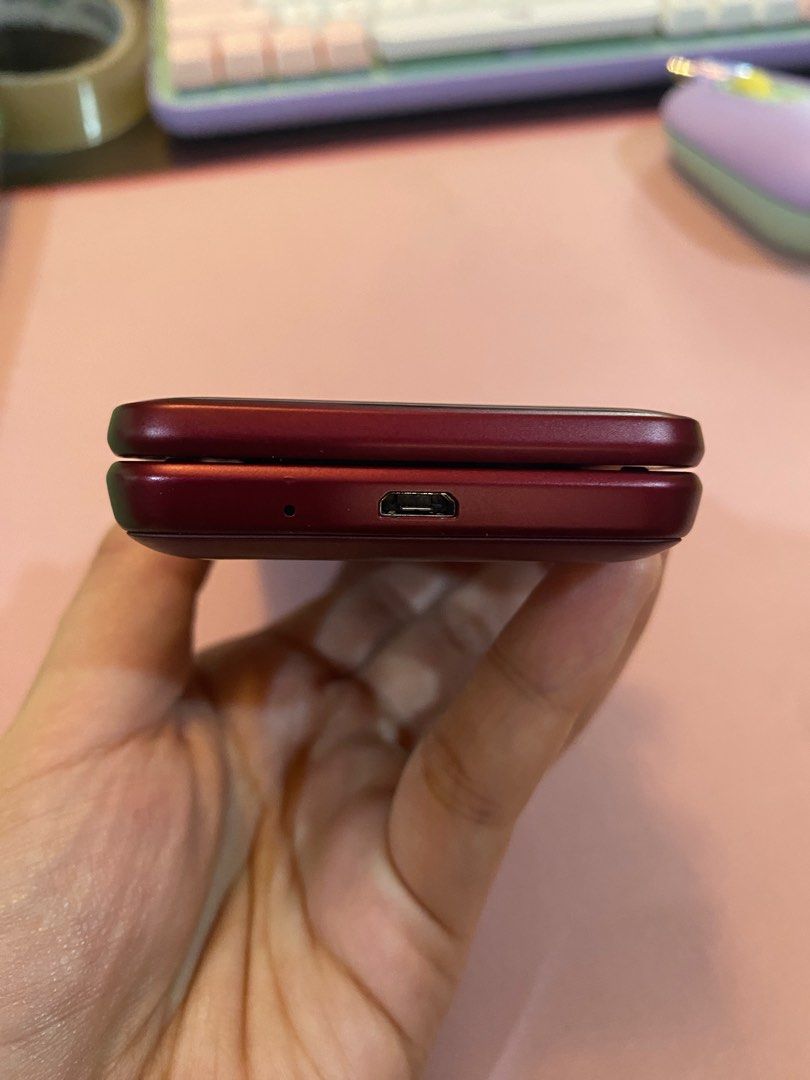 Samsung Folder 2 2021 Wine Red, Mobile Phones & Gadgets, Mobile Phones ...