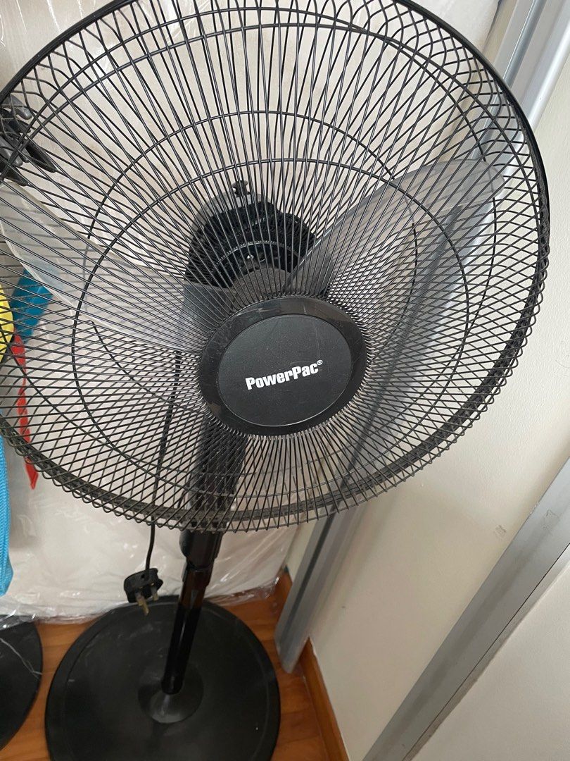 Standing Fan, Furniture & Home Living, Lighting & Fans, Fans on Carousell