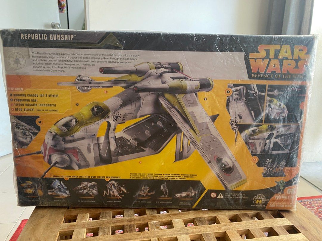 Star Wars Republic Gunship with Turrets & Figures, Hobbies & Toys, Toys ...