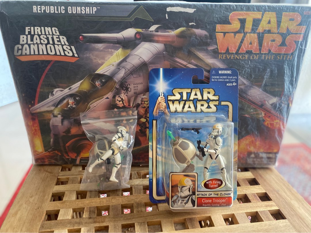 Star Wars Republic Gunship with Turrets & Figures, Hobbies & Toys, Toys ...