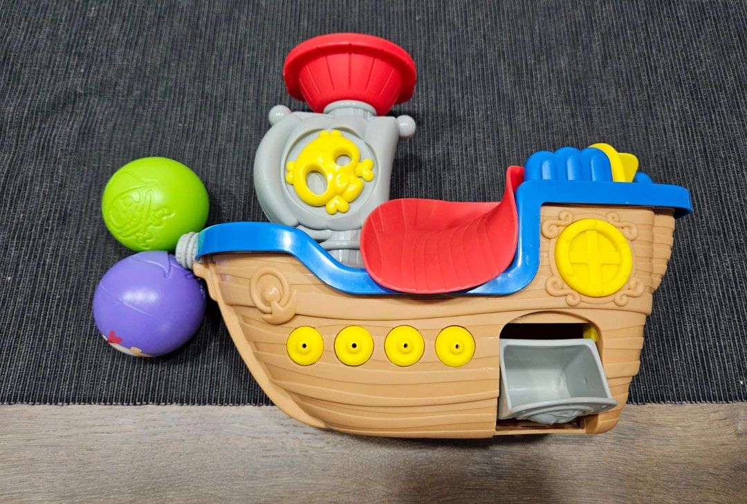 Top tots pirate bath time toy, Babies & Kids, Infant Playtime on Carousell